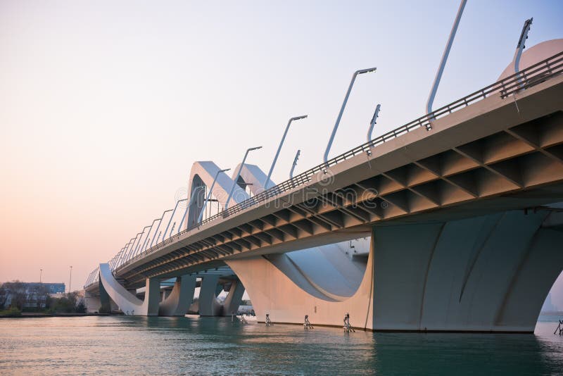 Sheikh Zayed Bridge, Abu Dhabi, UAE Editorial Photo - Image of united ...
