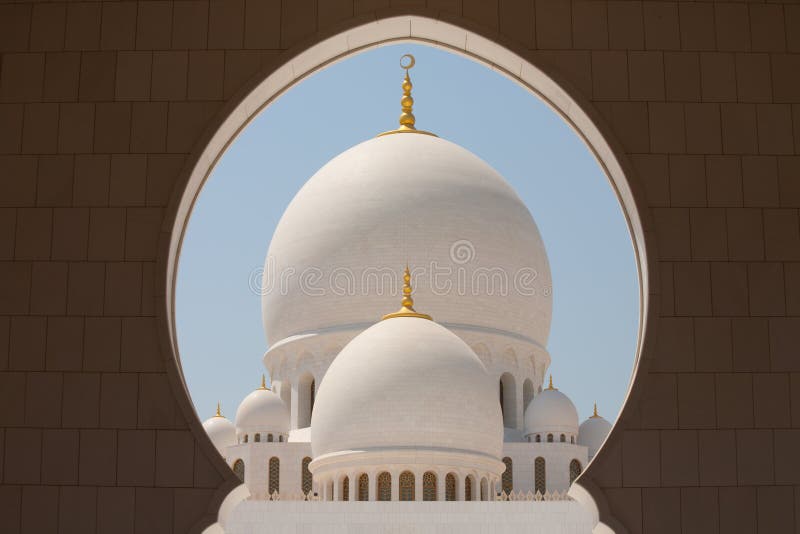 Wall and Floor Decoration in Sheikh Zayed Mosque Stock Image - Image of ...