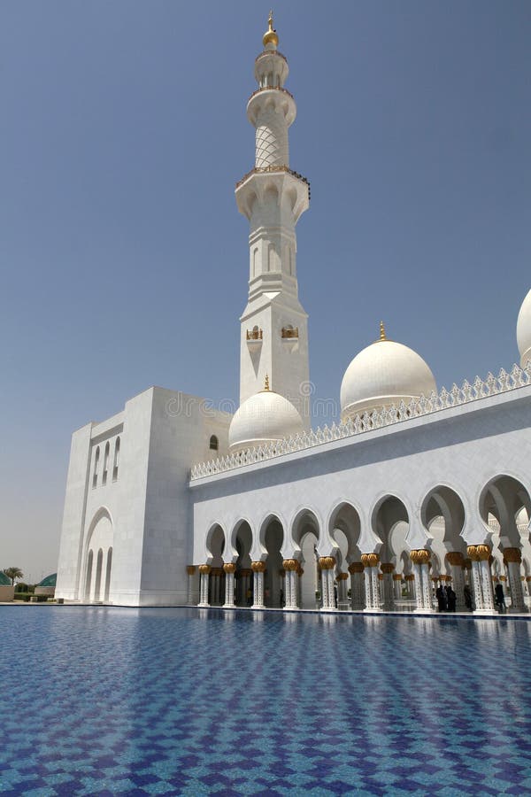Sheikh Zayed Grand Mosque Abu Dhabi Stock Image - Image of building ...