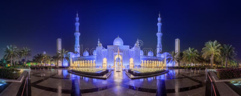 Sheikh Zayed Grand Mosque stock image. Image of arch - 82750717
