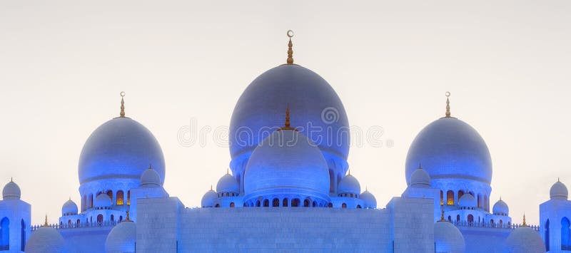 Sheikh Zayed Grand Mosque stock image. Image of landmark - 87457633