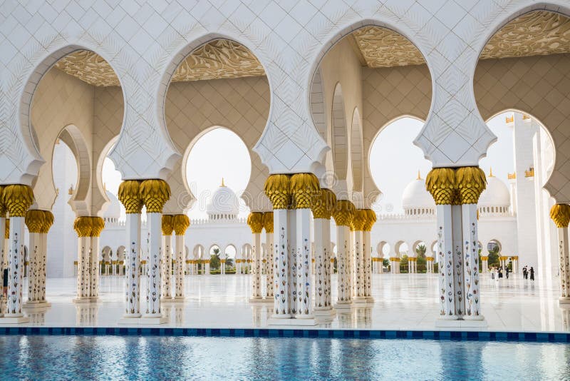 Sheikh Zayed Grand Mosque Galleries at Sunset Editorial Photography ...