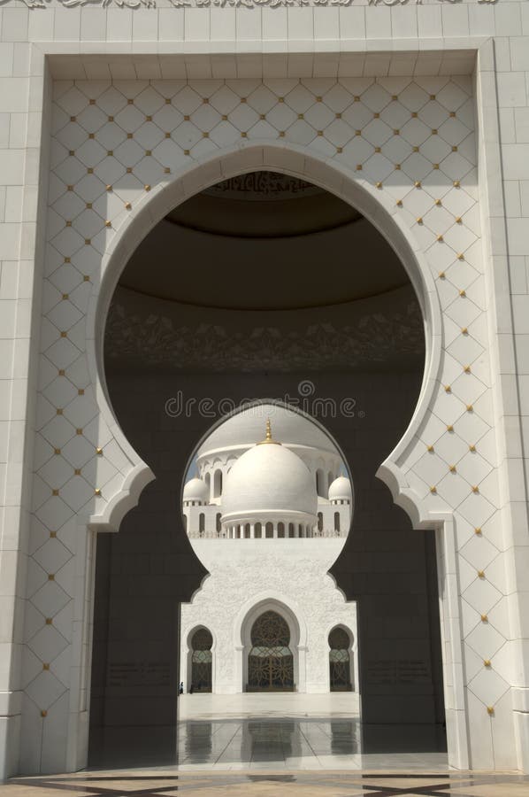 Sheikh Zayed Mosque Door stock image. Image of detail - 17272079