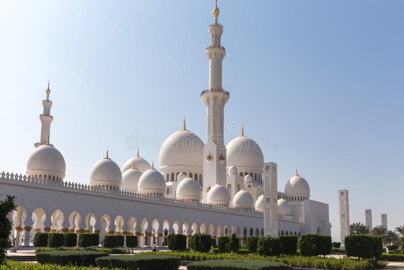 Sheikh Zayed Mosque in Abu Dhabi Stock Foto - Image of moslim, geloof ...
