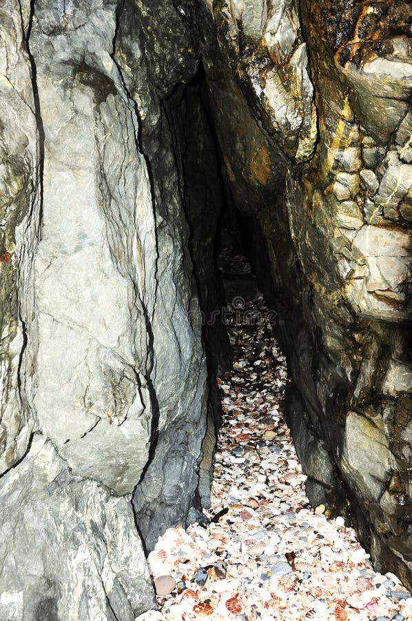 Shell Beach Cave at Peel, Isle of Man Stock Image - Image of isle, peel ...