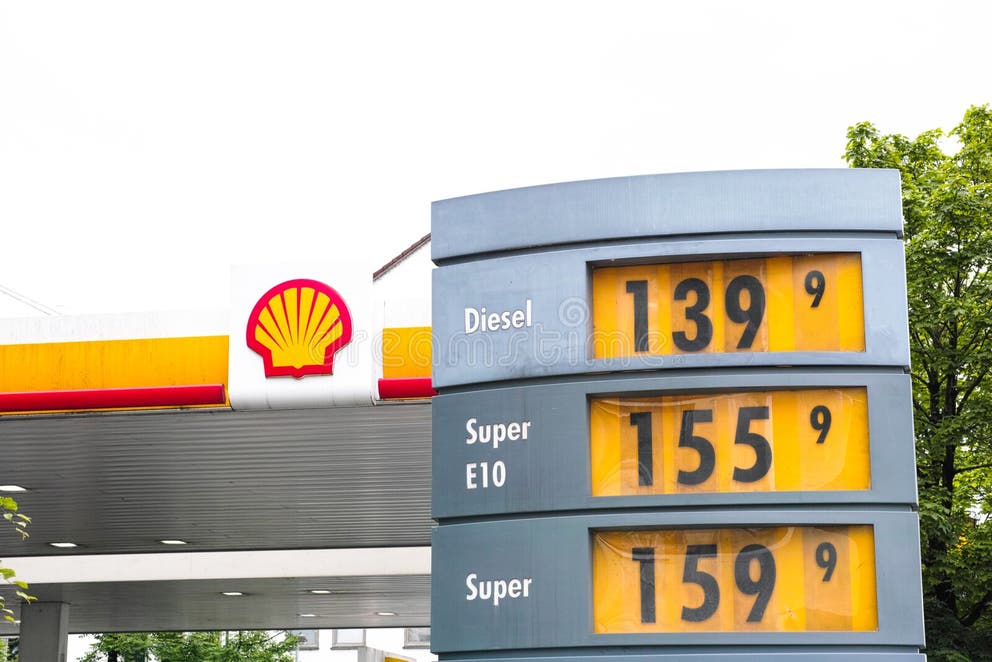 Shell gas prices editorial stock photo. Image of shell - 41225148
