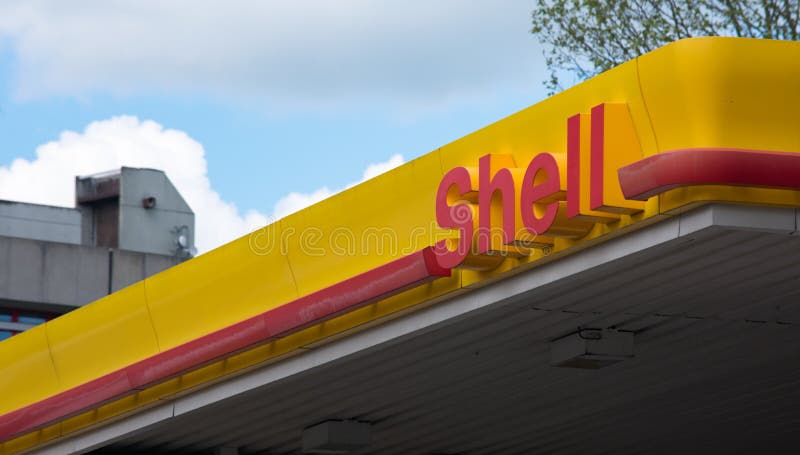 Shell Gas Station Increases Its Gasoline Prices. Editorial Photography ...