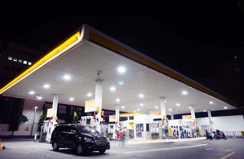 Shell gas station editorial photography. Image of indonesia - 101363062