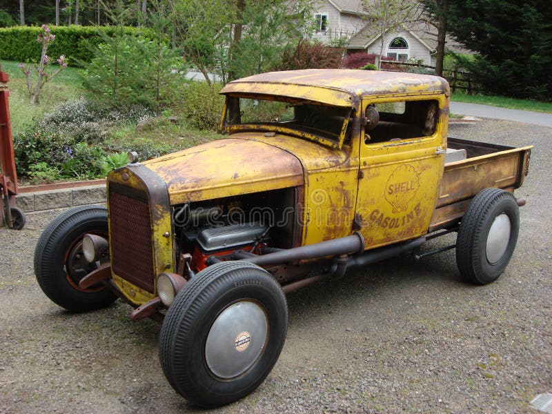 Shell Gas Truck editorial photography. Image of kustom - 95792182