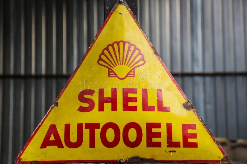 Shell motor oil plaque editorial stock image. Image of memorabilia ...