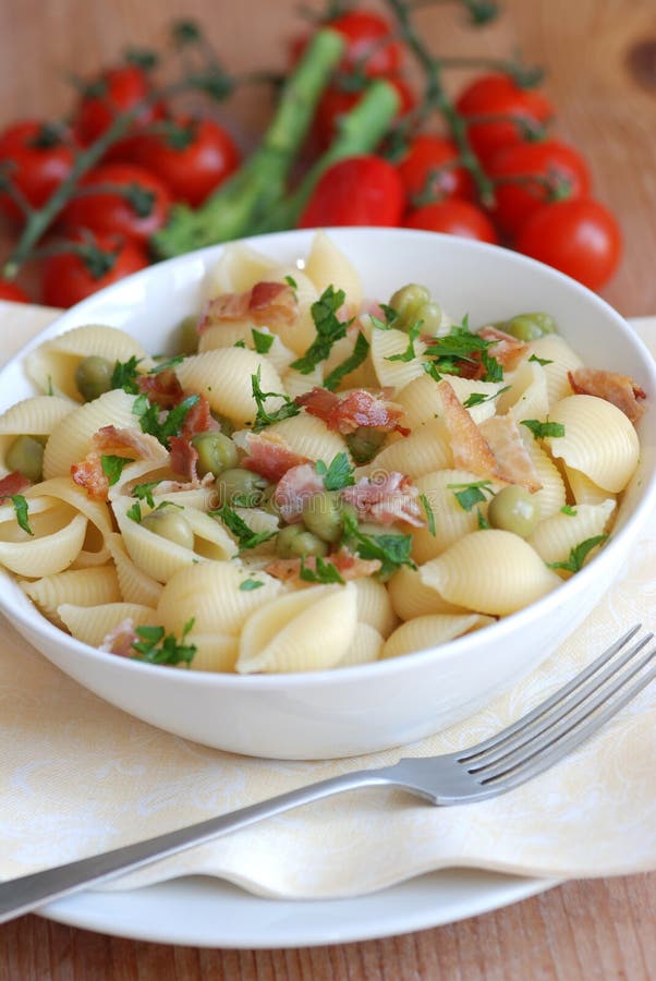 Shell pasta stock image. Image of dining, fresh, dinner - 14644419