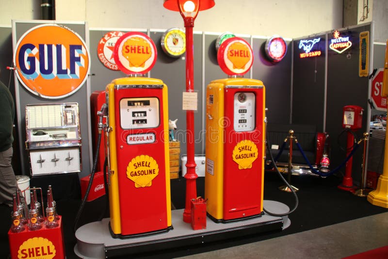 Shell Petrol Station in Muscat Oman Editorial Stock Photo - Image of ...