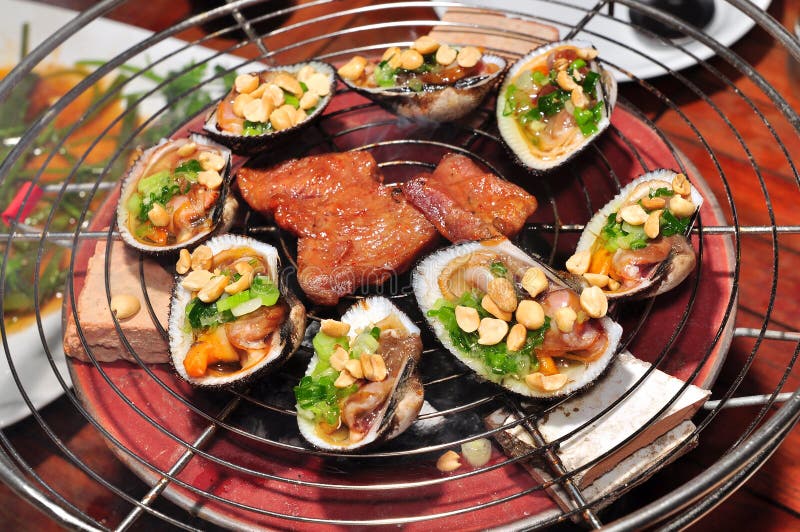 Shell steaks stock image. Image of aquaculture, menu - 55582721