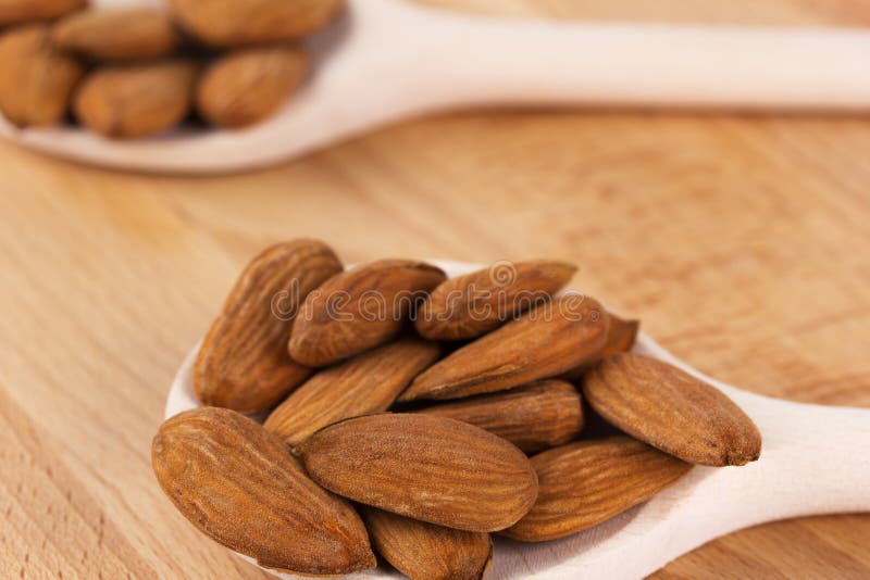 Almonds in Shell and Peeled Stock Photo - Image of fall, plant: 34729492