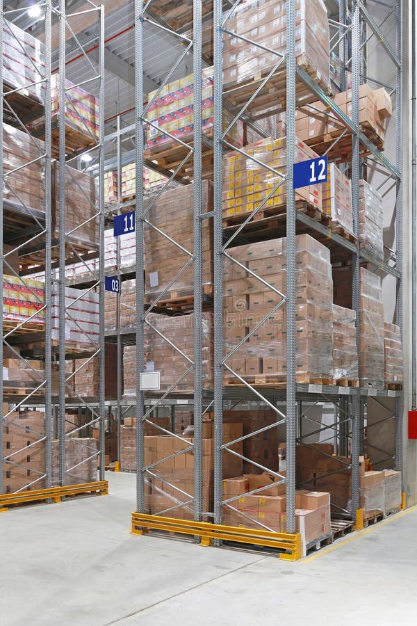 Distribution Center Warehouse Storage Shelving System Stock Photos ...