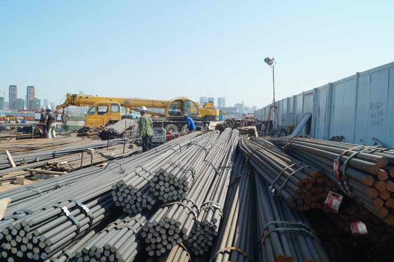Shenzhen, China: Construction Workers in Handling Steel Editorial Stock ...