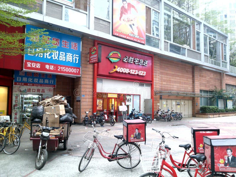 Shenzhen, China: Entrega De Pizza Hut Imagen editorial - Imagen de ...