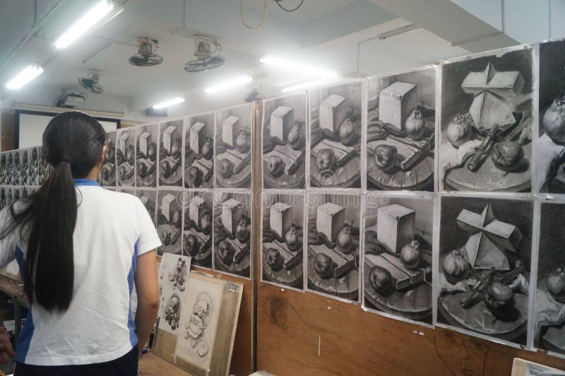 Shenzhen, China: High School Students Painting Studio Editorial Image ...