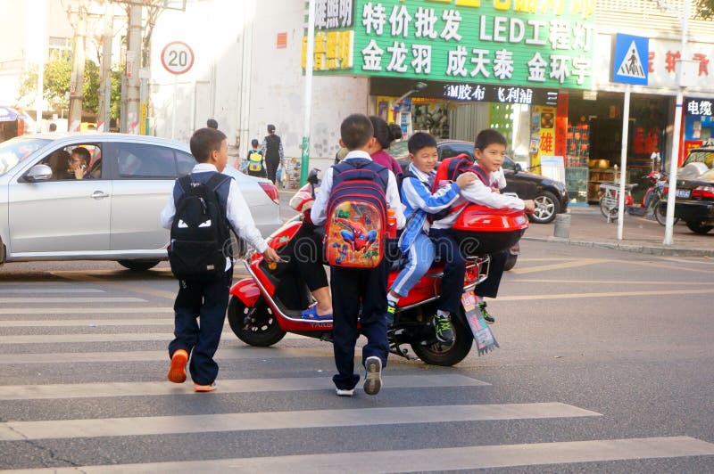 Shenzhen, China: Students Cross Traffic Junctions Editorial Stock Photo ...