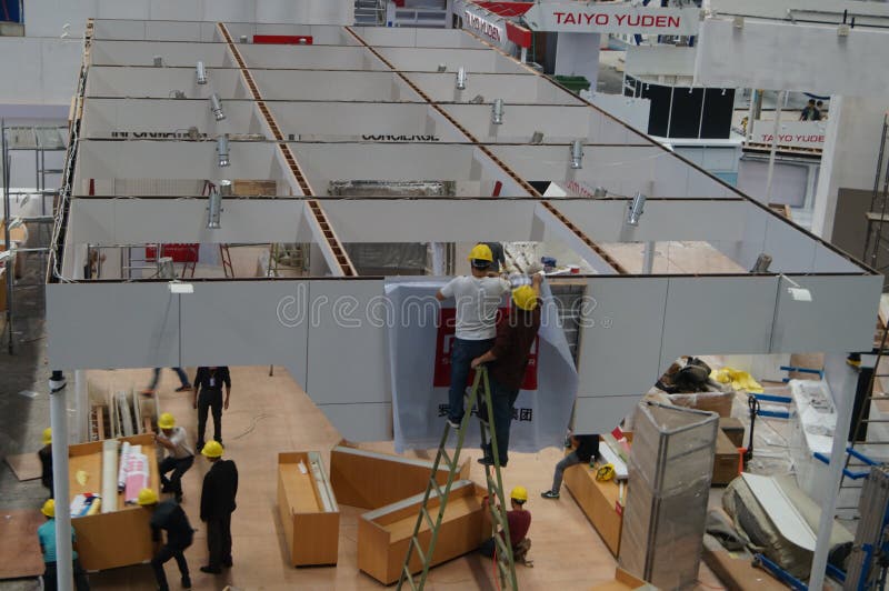 Shenzhen Convention and Exhibition Center, the Workers in the ...