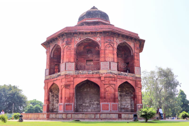 Sher Mandal - Humayun S Library, Purana Qila Stock Photo - Image of ...