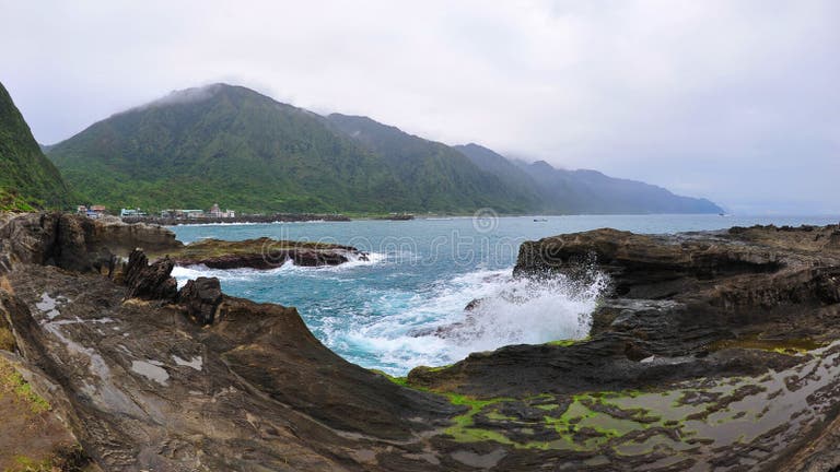 Shi Ti Ping Rock Formation in Taiwan Stock Image - Image of ocean ...