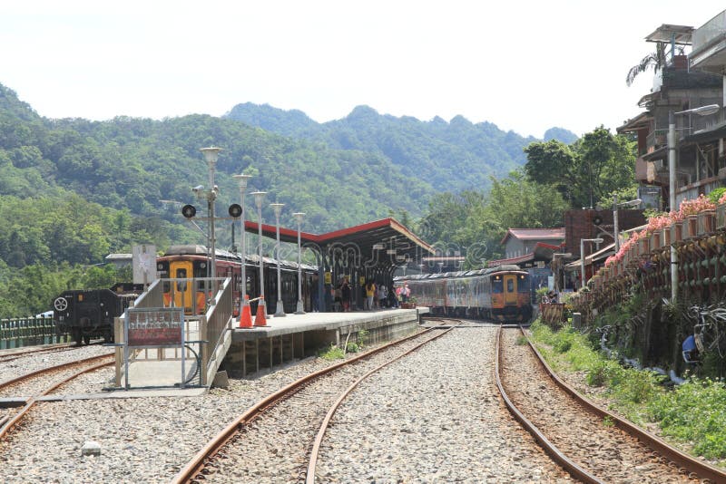 Shifen Station and Train on Pingxi Line Editorial Image - Image of line ...