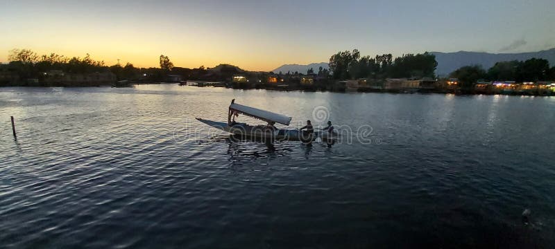 Shikara Ride in Dal Lake Srinagar Kashmir Editorial Image - Image of ...