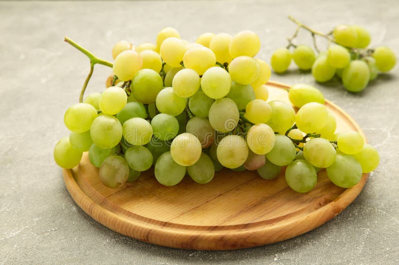 Shine Muscat Grape. Bunch of Green Grape on Cutting Board Stock Photo ...