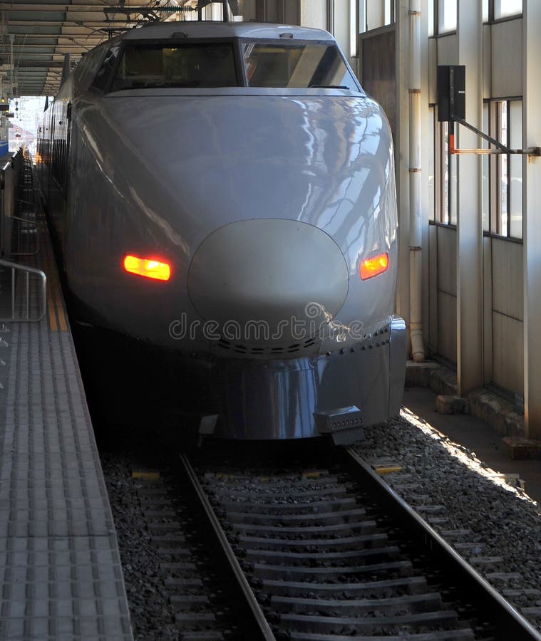 Shinkansen bullet train stock photo. Image of shinkansen - 15645912