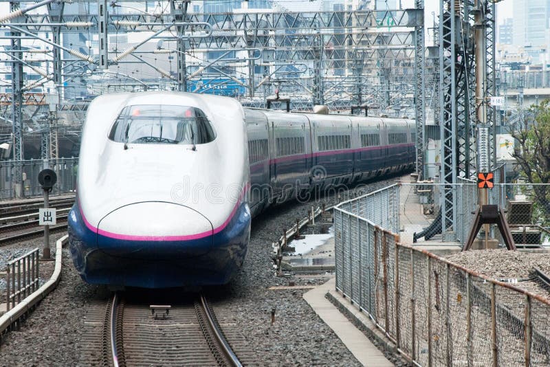 Bullet Train at Kyoto Station Stock Image - Image of rush, power: 1859667