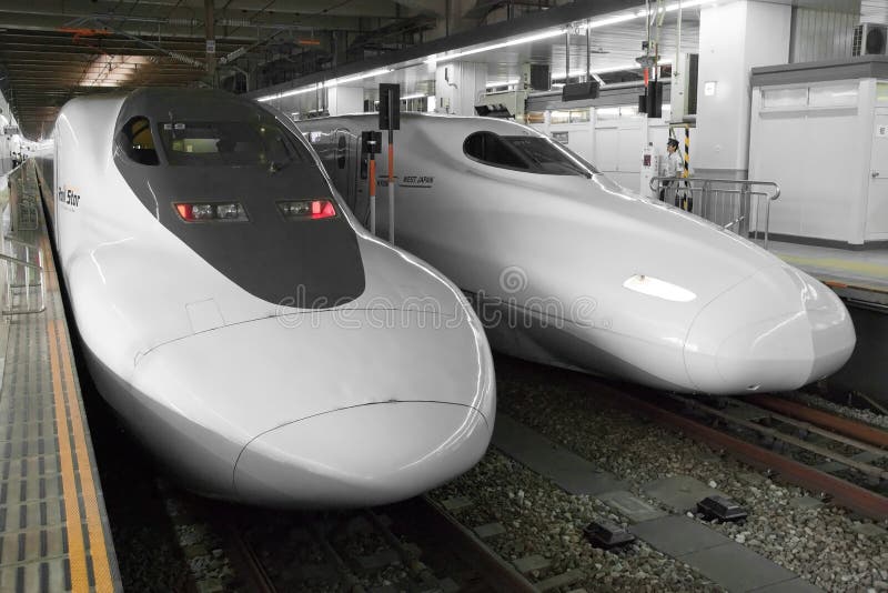 Kyushu Shinkansen 800 Series Bullet Train Editorial Stock Photo - Image ...