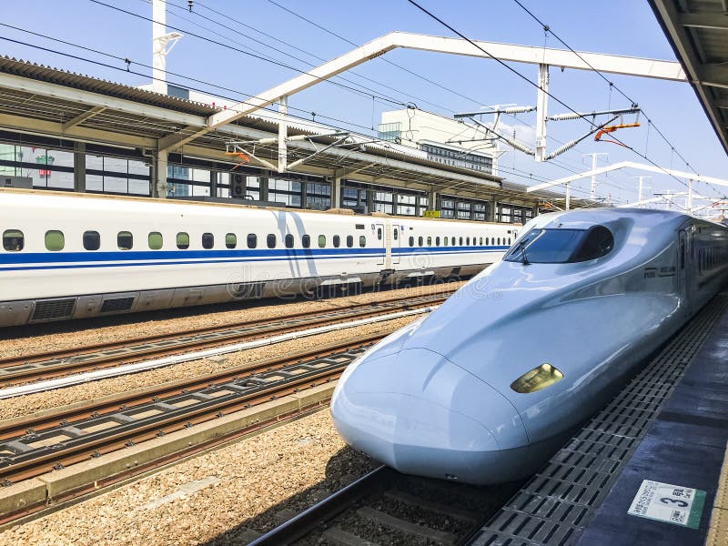 Shinkansen Train Entering Himeji Train Station Editorial Photography ...