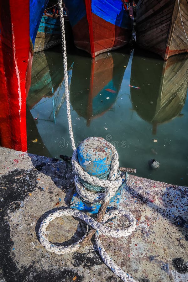 Anchored ship boat rope stock photo. Image of ropes - 141910852