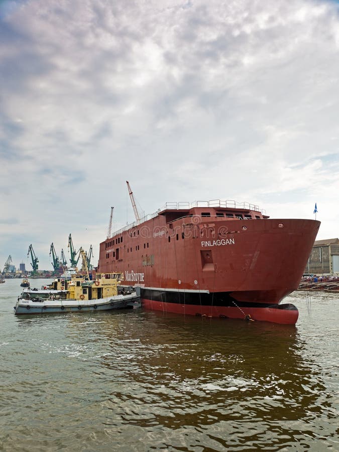 Ship launching editorial image. Image of built, harbor - 14953115