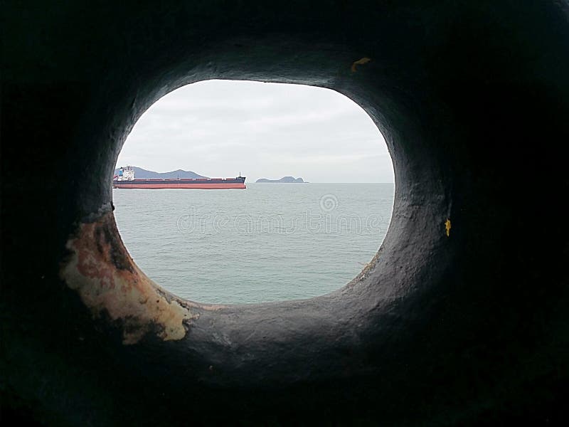 Ship s Center Lead editorial image. Image of rope, mountain - 123781655