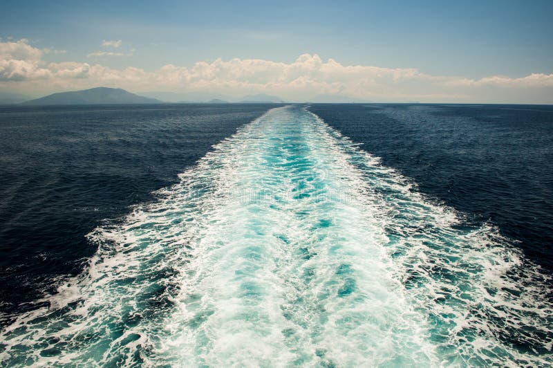 Ship trail on the sea stock photo. Image of white, ship - 33529508