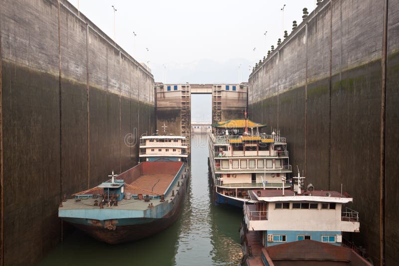Ships Rising Lock Three Gorges Dam Stock Photos - Free & Royalty-Free ...