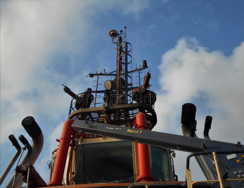 Ships mast stock photo. Image of cruise, rope, antenna - 239302868