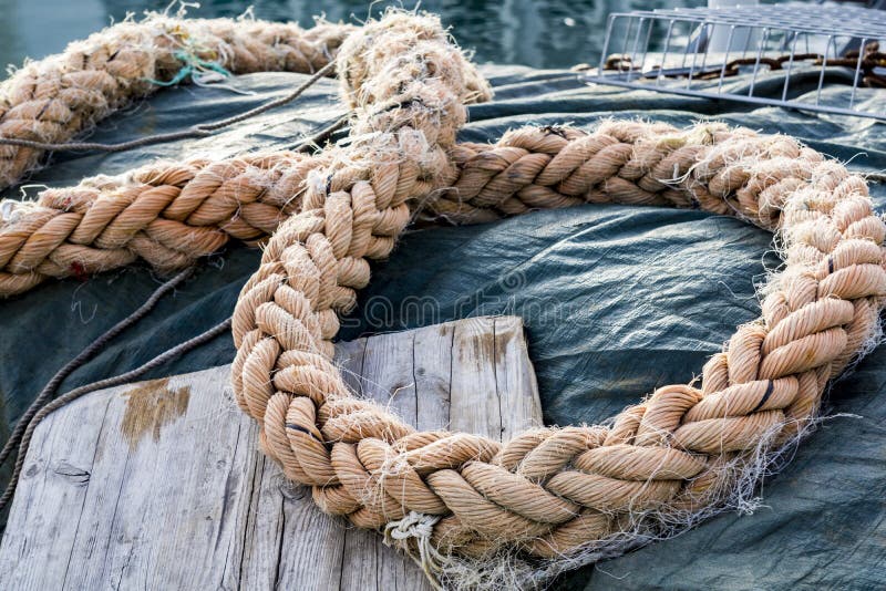 Ships rope stock photo. Image of macro, closeup, knot - 118169476
