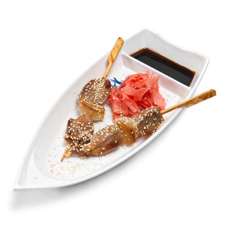 Shish Kebab Op Een Plaat in De Vorm Van Een Boot Stock Foto - Image of ...