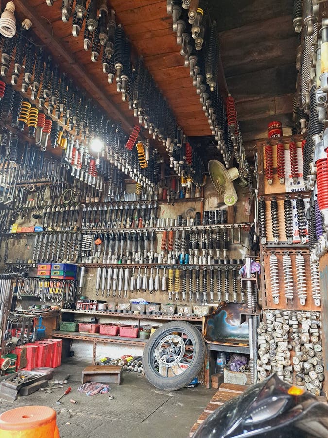 Shock breaker shop editorial stock photo. Image of shockbreaker - 269629688