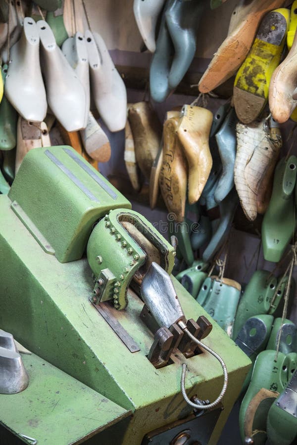 Shoe Making Stock Photos - Download 3,561 Royalty Free Photos