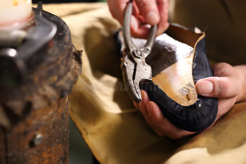 Grinding Cast Shoes in Shoe Manufacturing Plant Stock Image - Image of ...