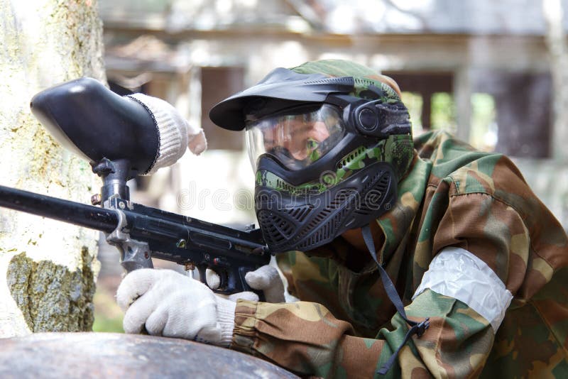 Shooter in paintball mask stock image. Image of ambush - 66025837