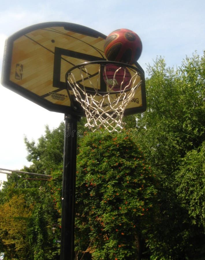 Shooting-the-basketball-at-the-hoop Stock Image - Image of : 87857779
