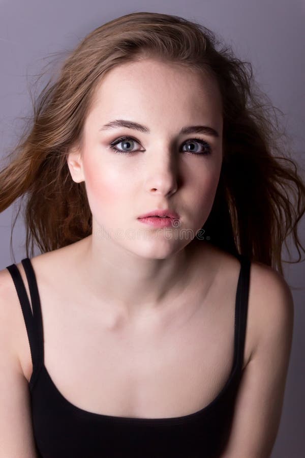 Shooting Model Posing on Bed Stock Photo - Image of pretty, sensuality ...