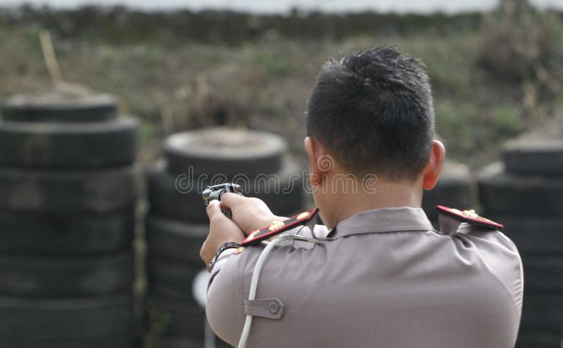 Shooting editorial photo. Image of police, firing, shooting - 75575461