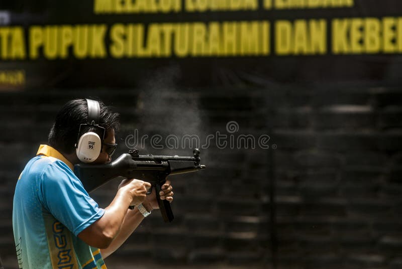 Shooting yard editorial photography. Image of solo, shooting - 52041862