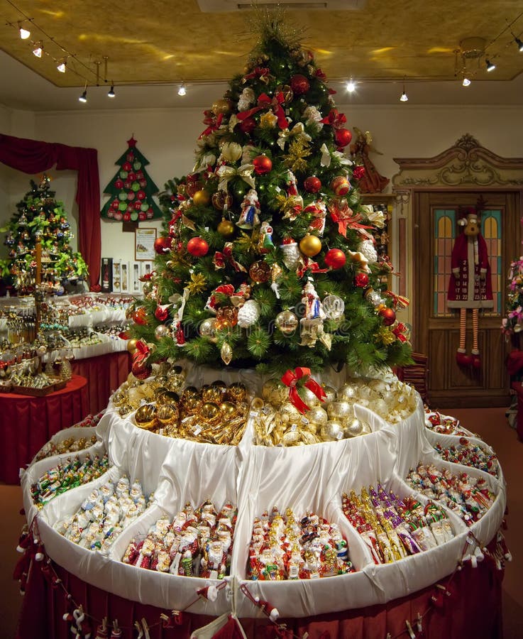 Shop with Christmas Decorations Stock Image - Image of branch ...